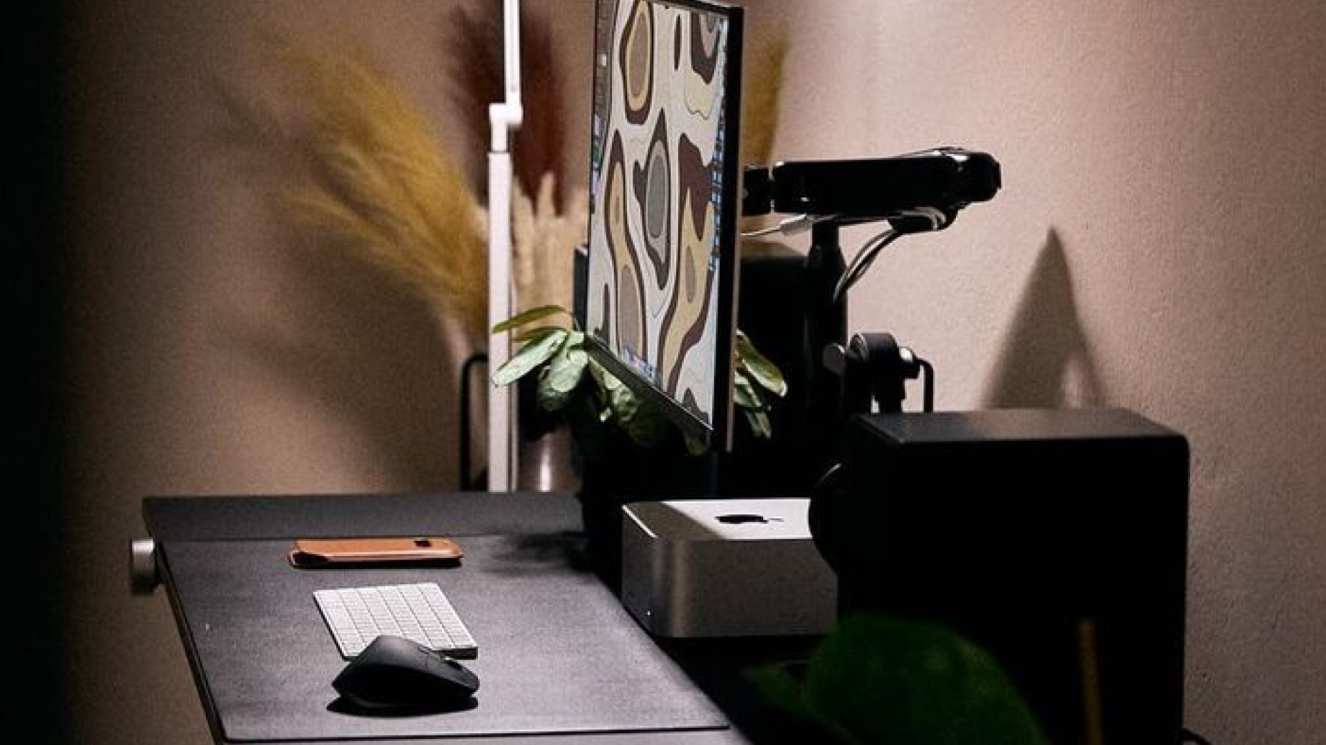 Elevate Your Workspace with Hexcal's Premium Desk Setup Solutions