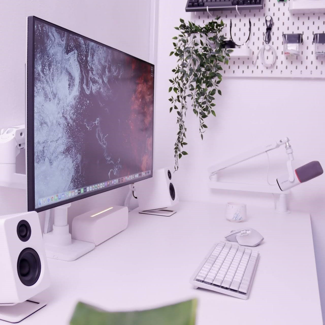 Episode 048- Creative Desk Setup Journey: Tips on Balancing Function a